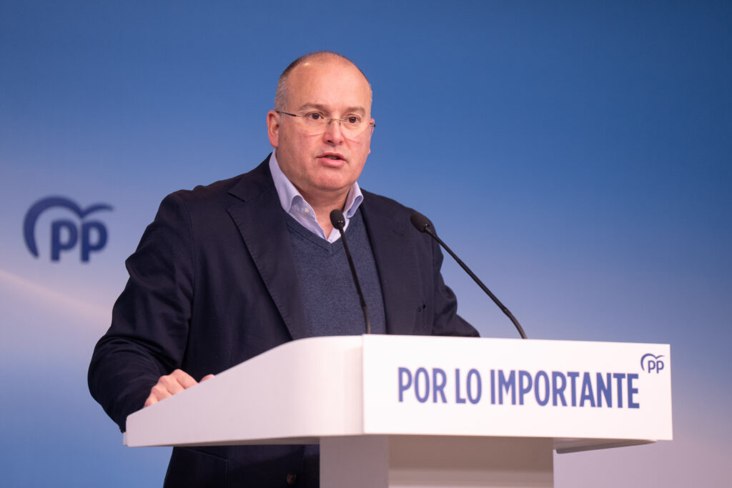 Tellado: “El PP está a favor de revalorizar las pensiones, que Sánchez ...